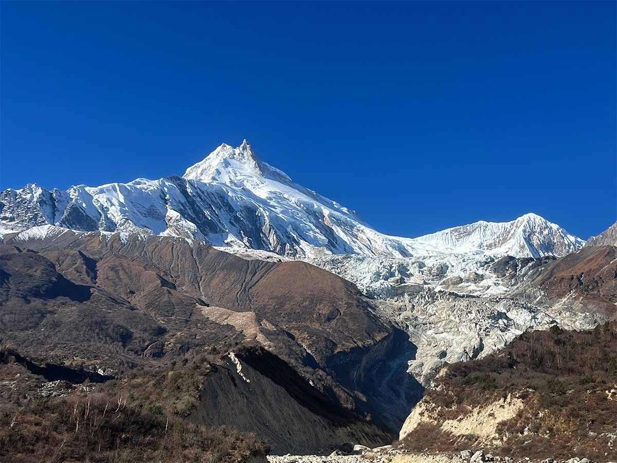 Manaslu Circuit Trek 14- 15 Days Cost & Guide 2025 | 2026